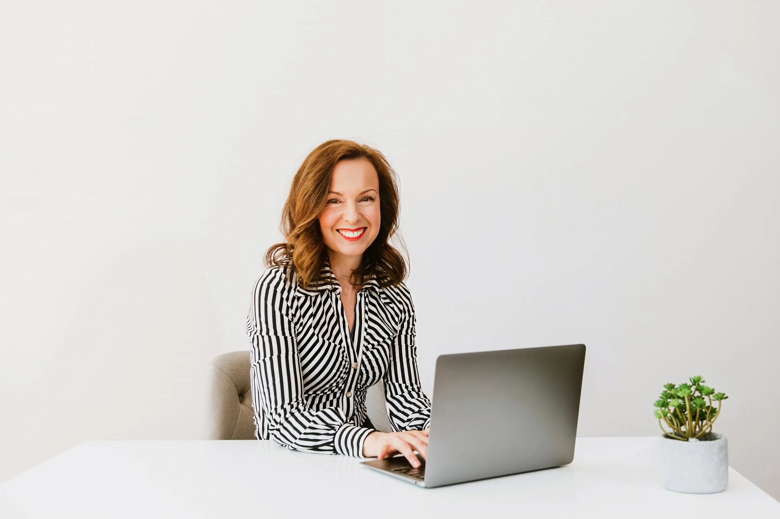 Sessions & Packages | Book Your Transformation — Alison Field