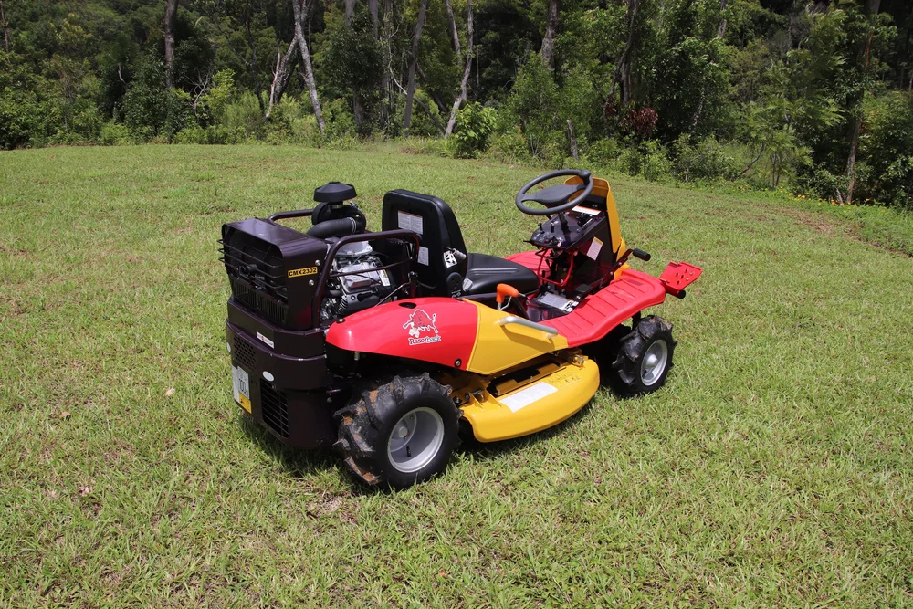 CMX2302 — The Razorback