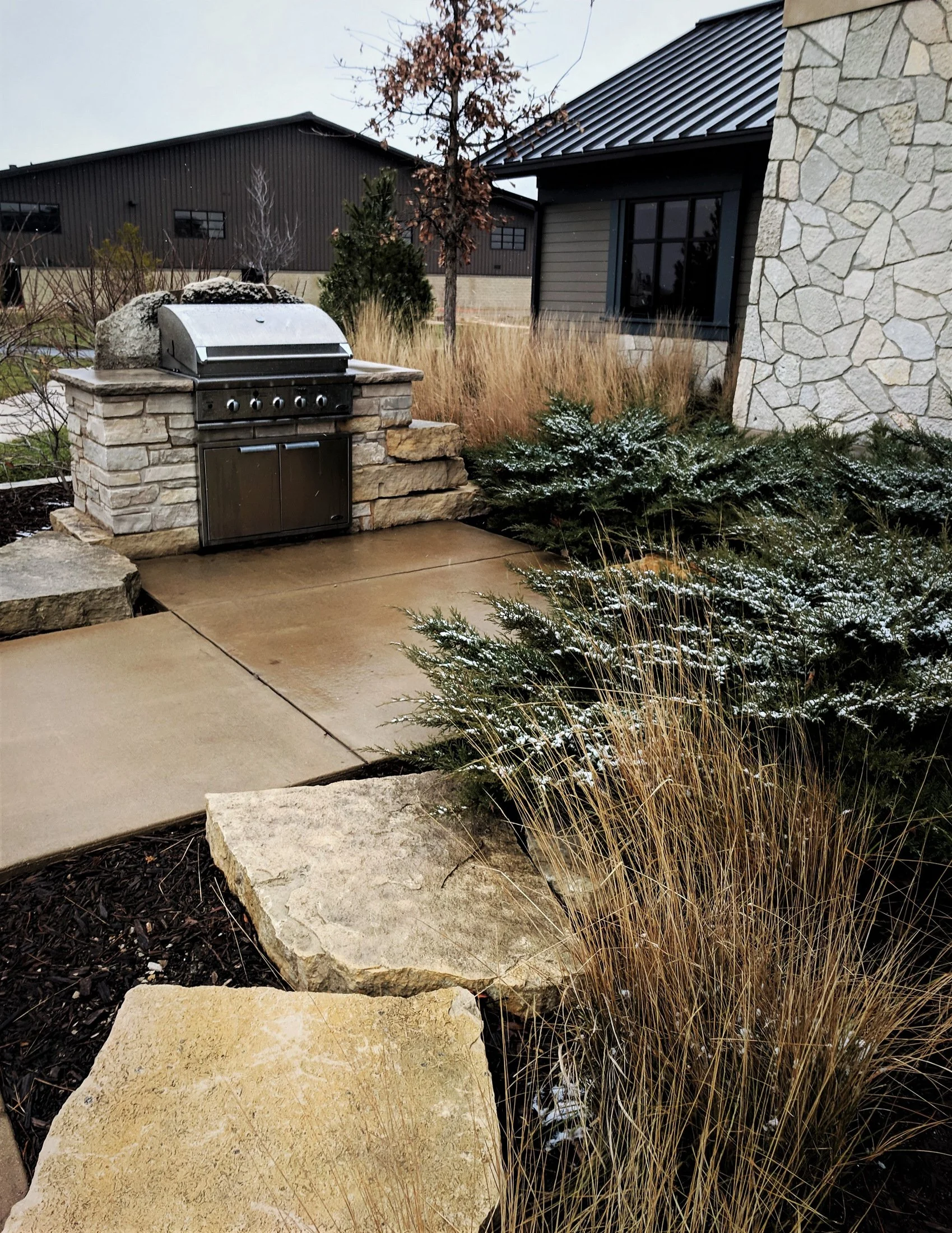 COMMERCIAL CAMPUS — Brookside Landscapes