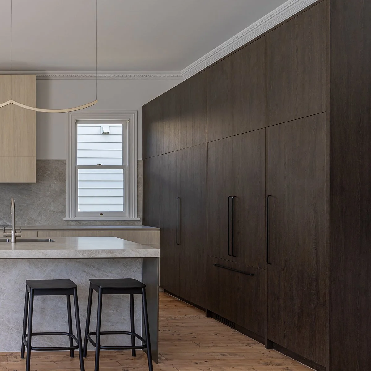 A Modern Family Home with Melteca Warmth and Texture — Residium