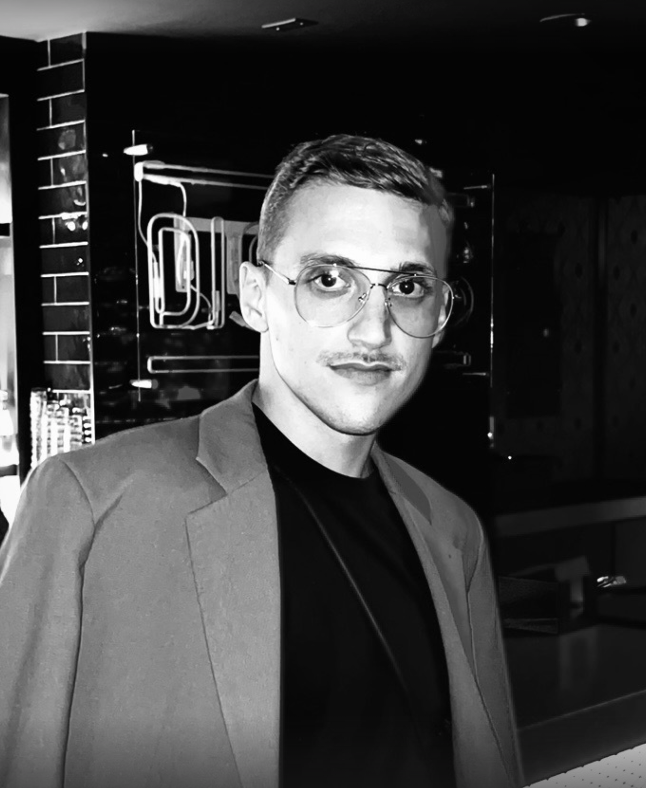 ABOUT — ASHTON GOTTSCHALK | CREATIVE PRODUCER