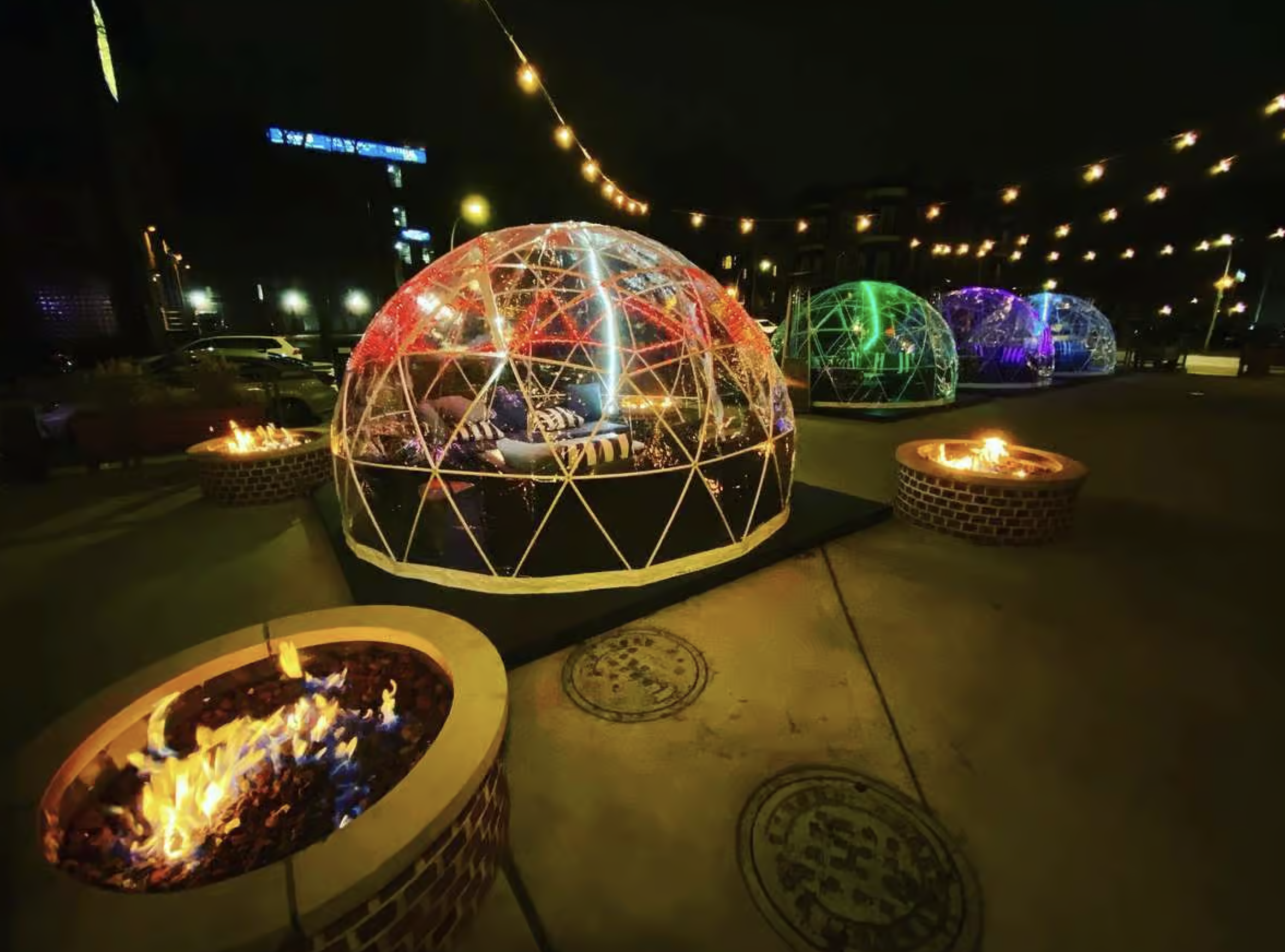 Igloos, Globes, Cabanas and other Outdoor Dining Options During the ...
