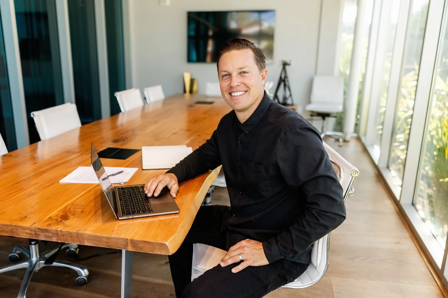 Orange County, Huntington Beach Real Estate Agent | Nik Hennessee