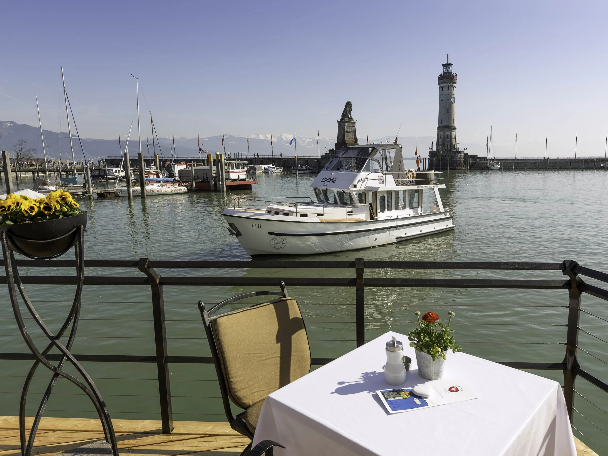 Restaurant "La Mômmeríe" — YachtHotel Helvetia Lindau Bodensee