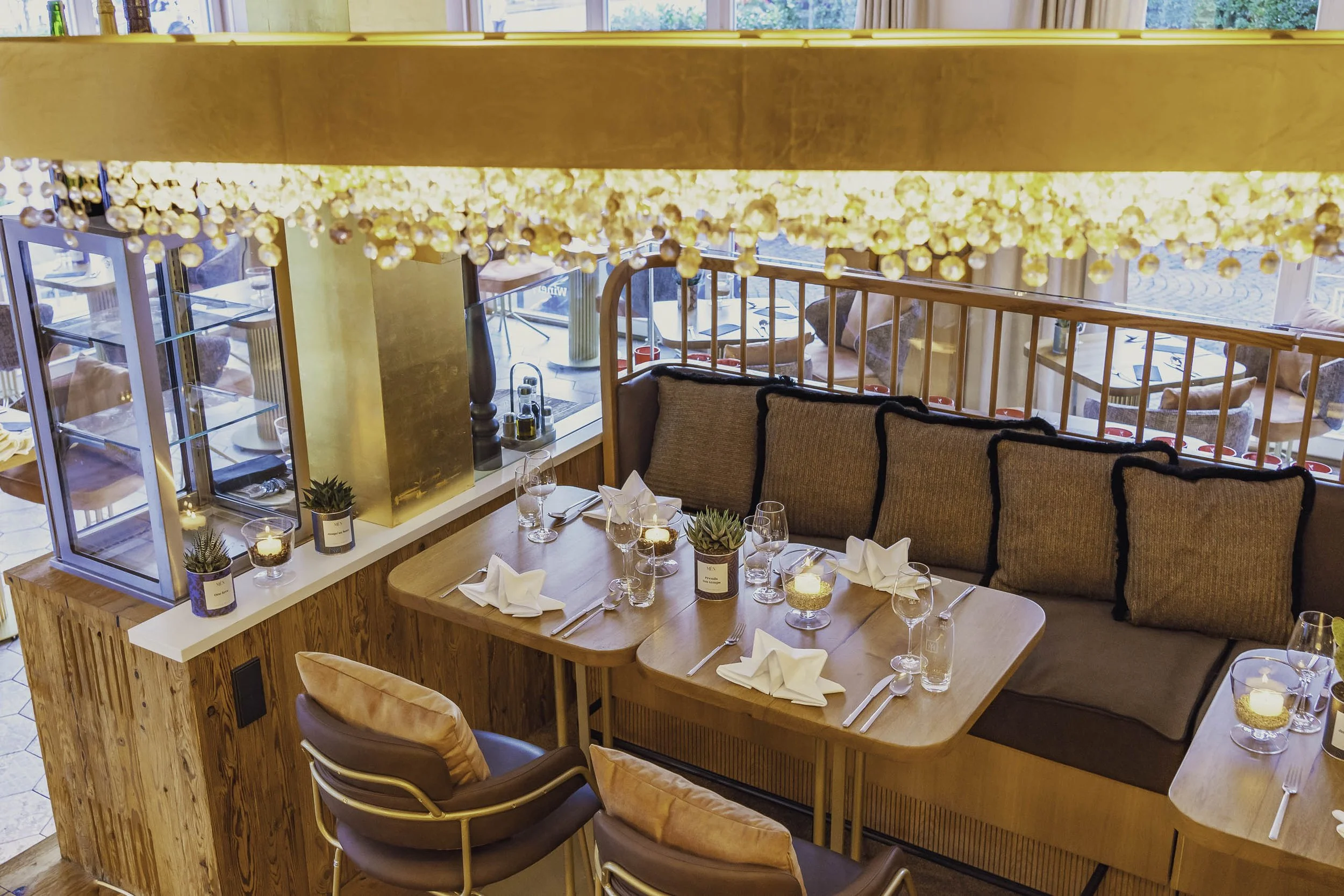 Restaurant "La Mômmeríe" — YachtHotel Helvetia Lindau Bodensee