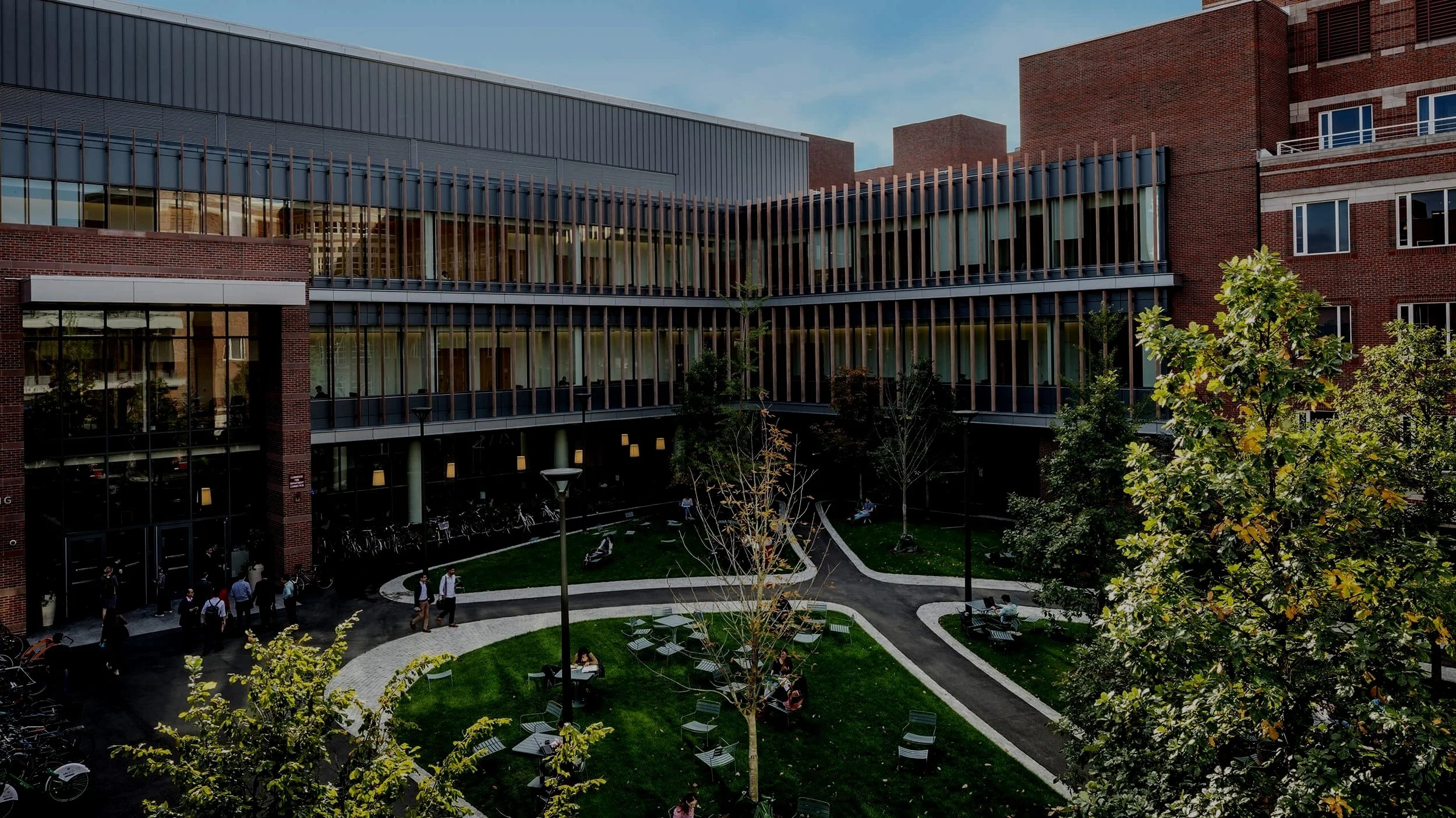 The Leadership & Happiness Laboratory