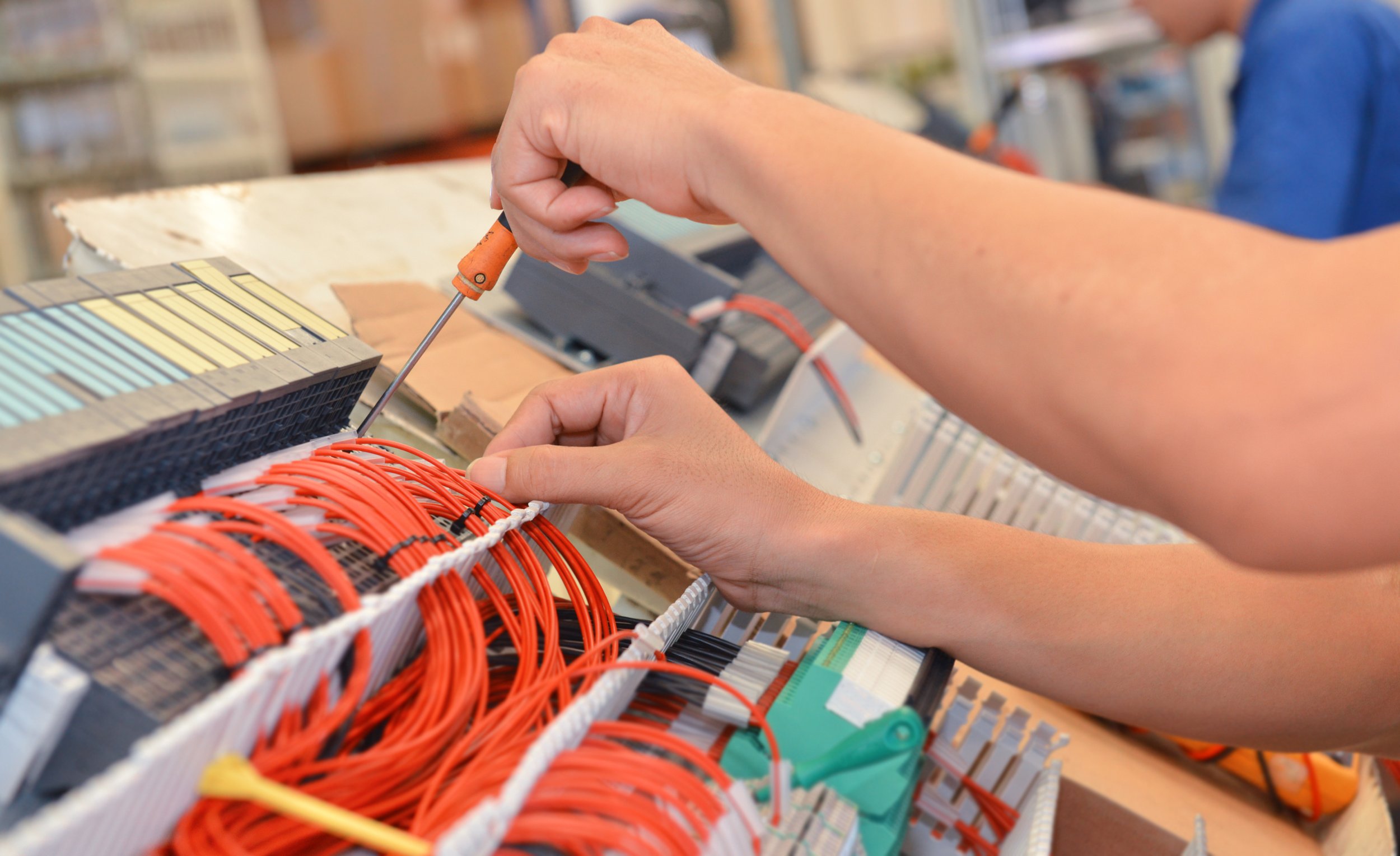 Pieper Automation Services + Solutions — Pieper Electric Pieper Automation Services + Solutions — Pieper Electric
