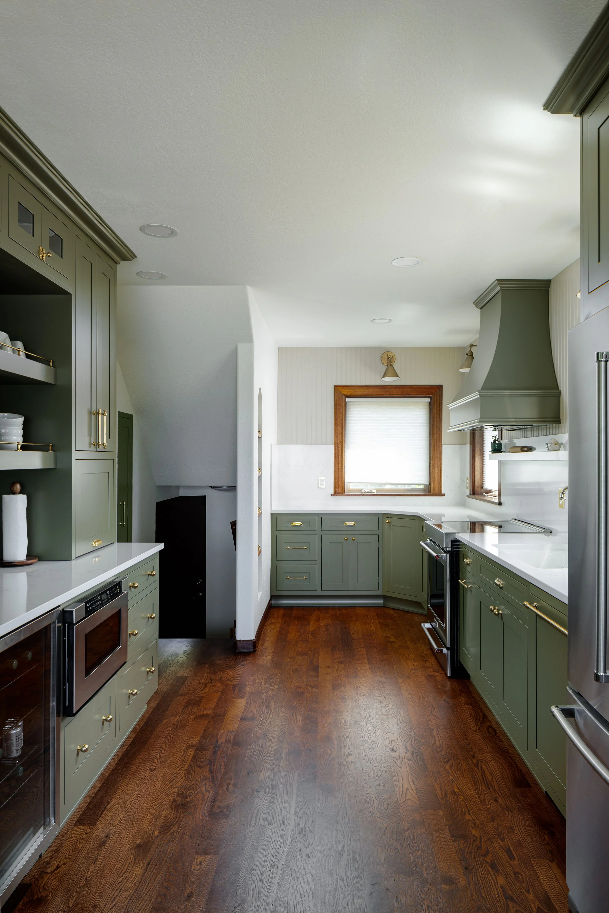 Cozy Cottage in a Kitchen Remodel — Aurora Interiors