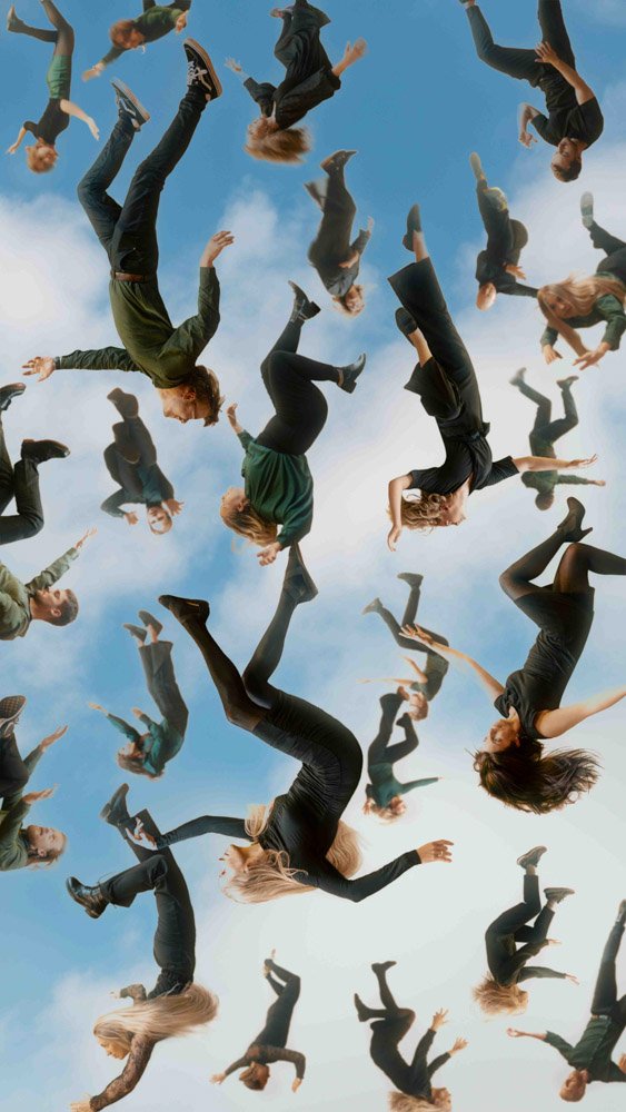 Mastering Group Photography: Tips for Capturing Stunning Group Photos