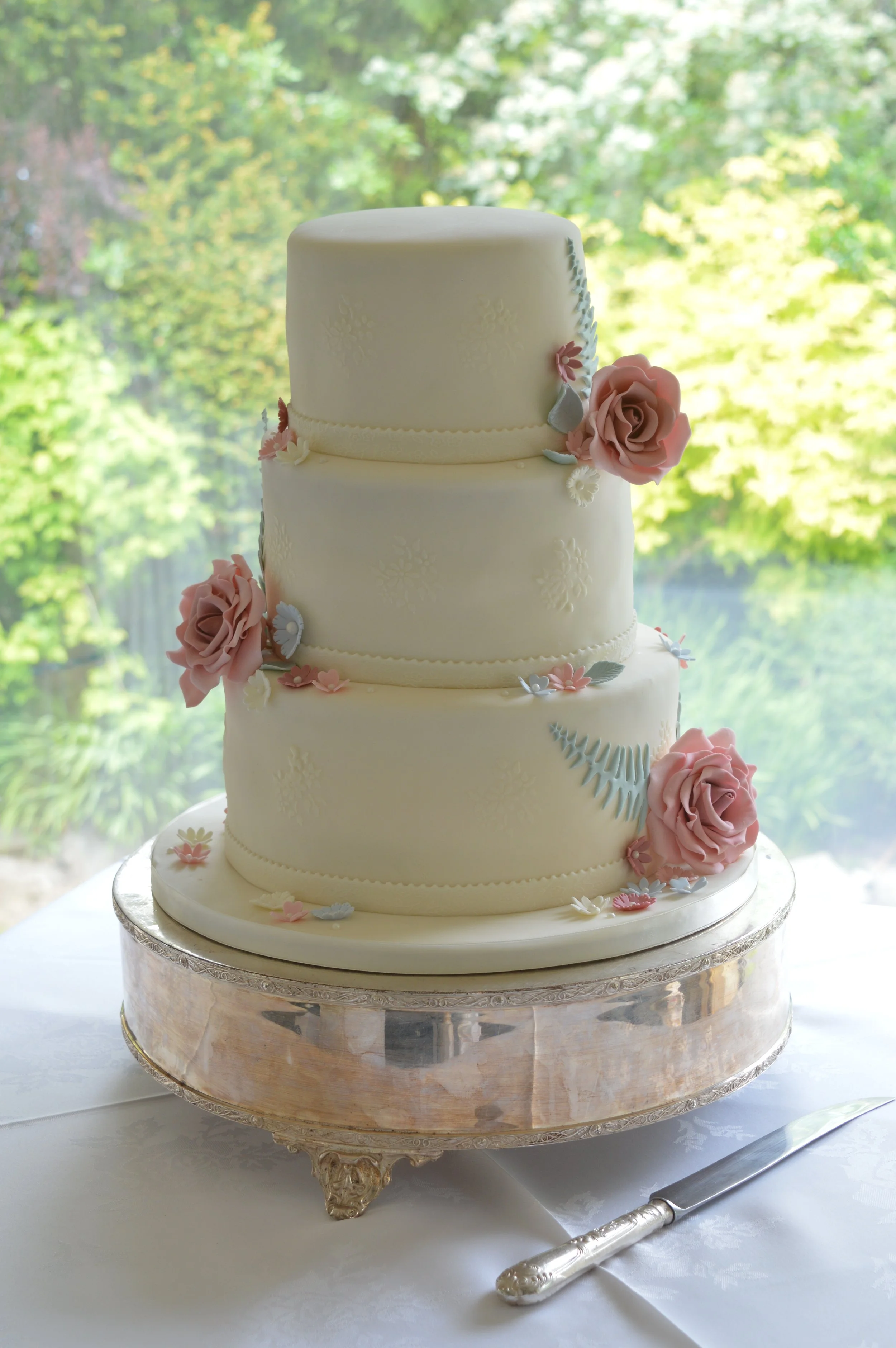 Judith Bond Cakes - Cake Design in North Wales