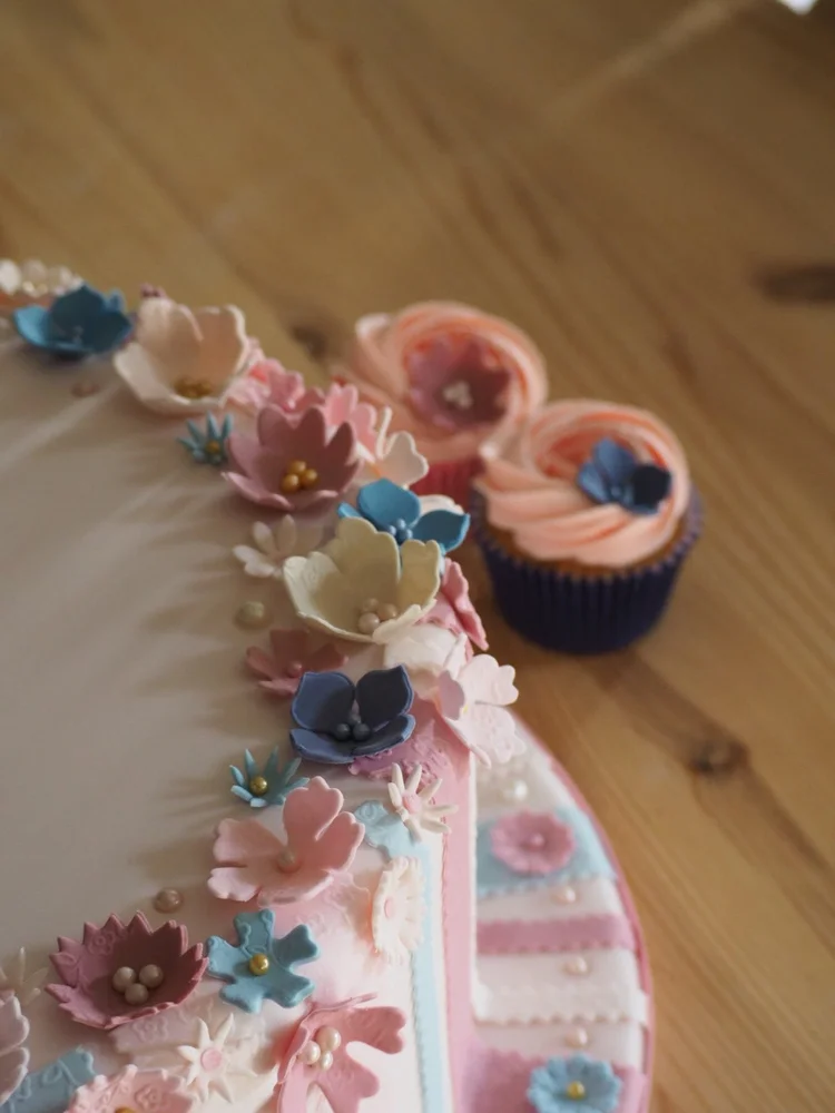 Judith Bond Cakes - Cake Design in North Wales