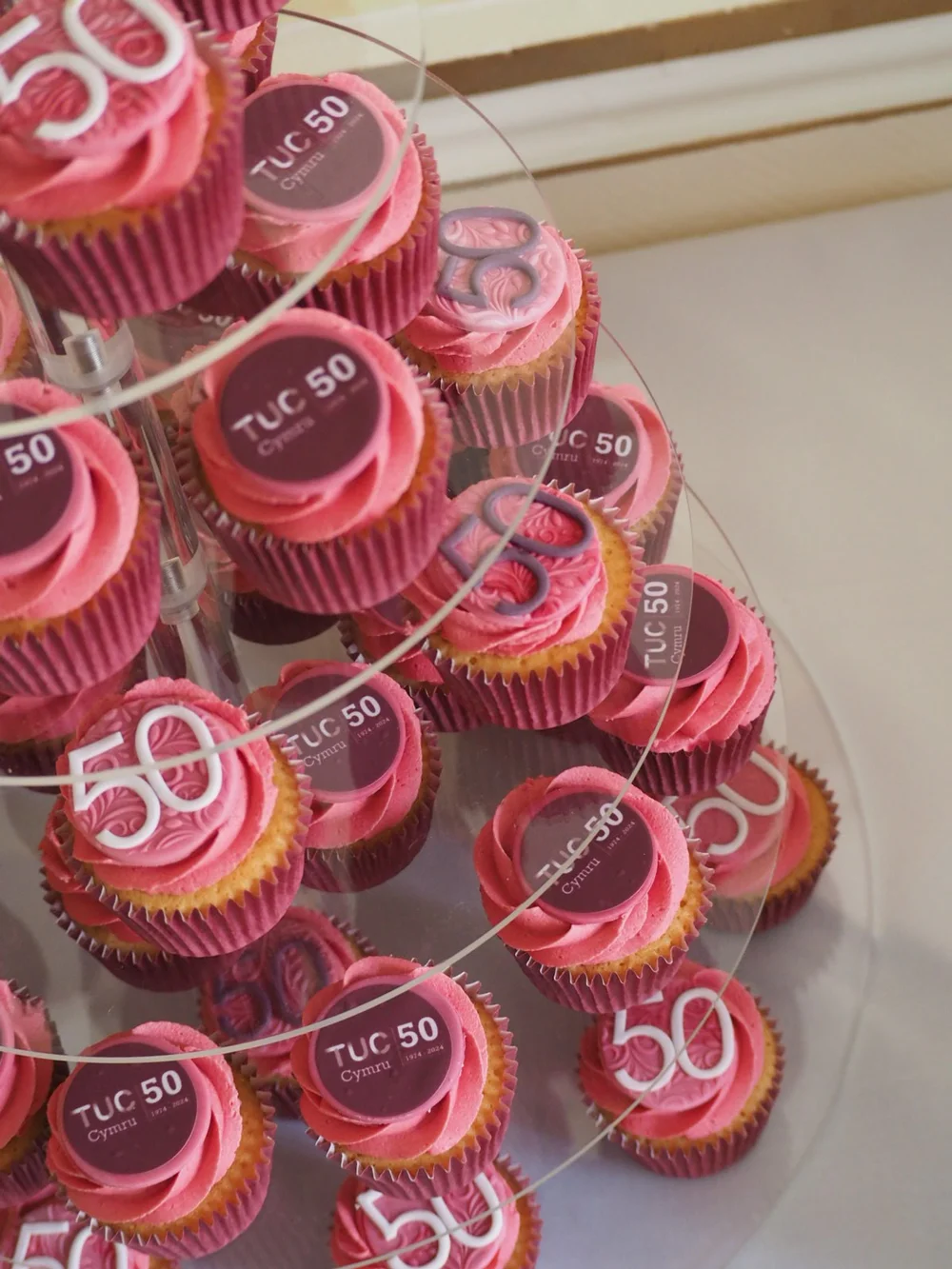 Judith Bond Cakes - Cake Design in North Wales