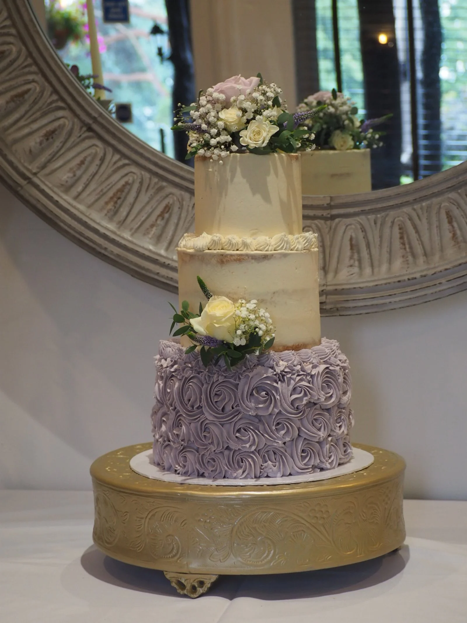 Judith Bond Cakes - Cake Design in North Wales