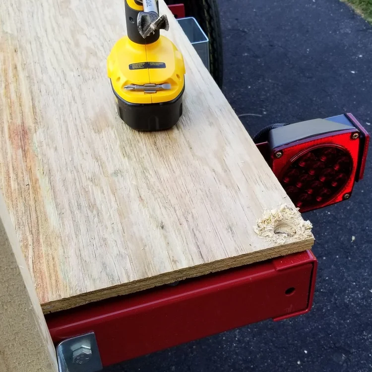 Harbor Freight Folding Trailer Box with Removable Sides — Third Stall ...