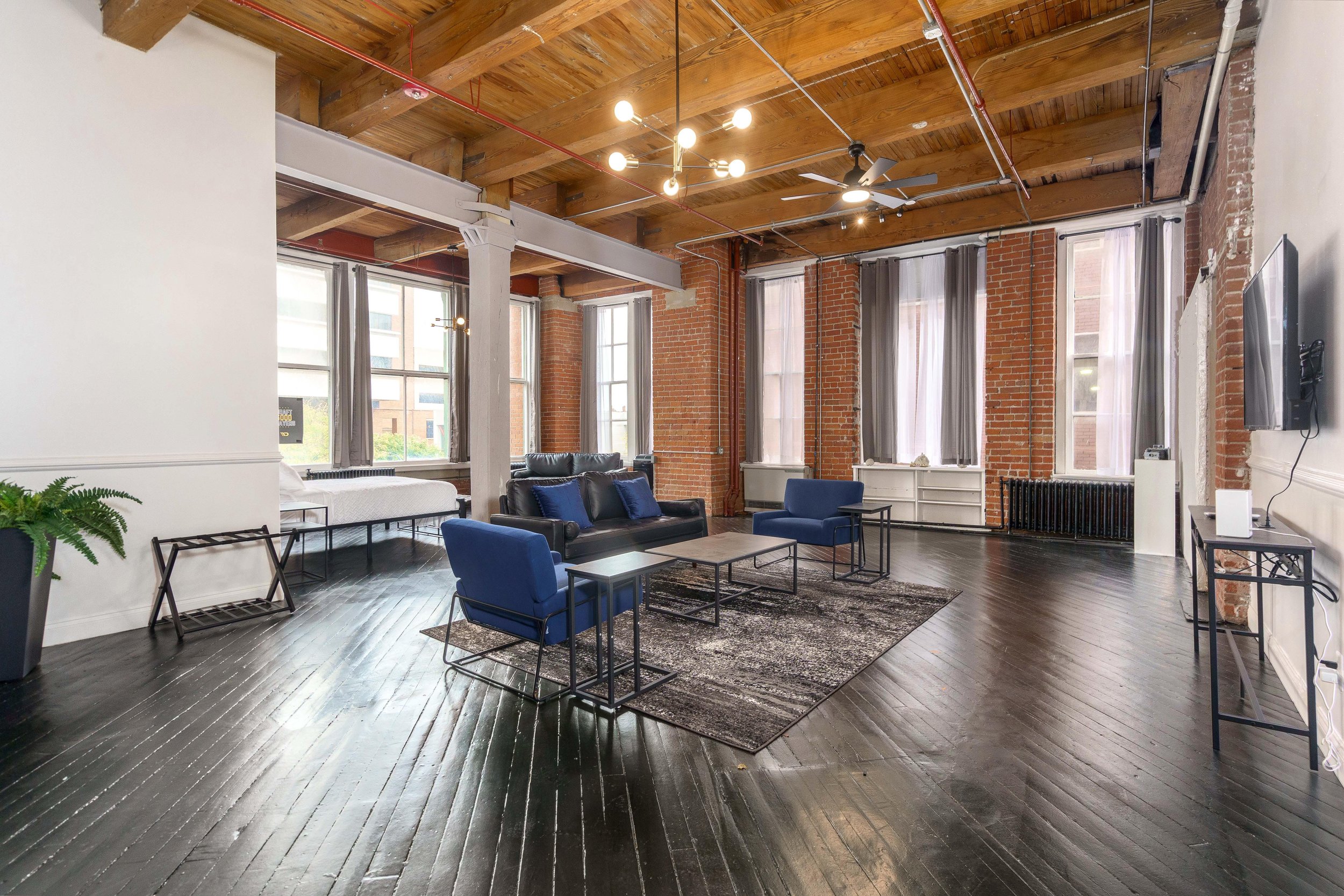 Greektown Lofts in Detroit's Historic Greektown — Loft Place
