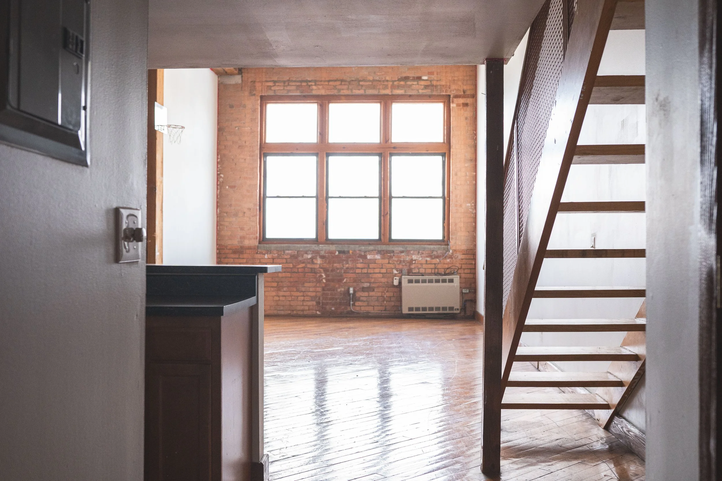 Grand Lofts - 1 Bed 2 Bath — Loft Place