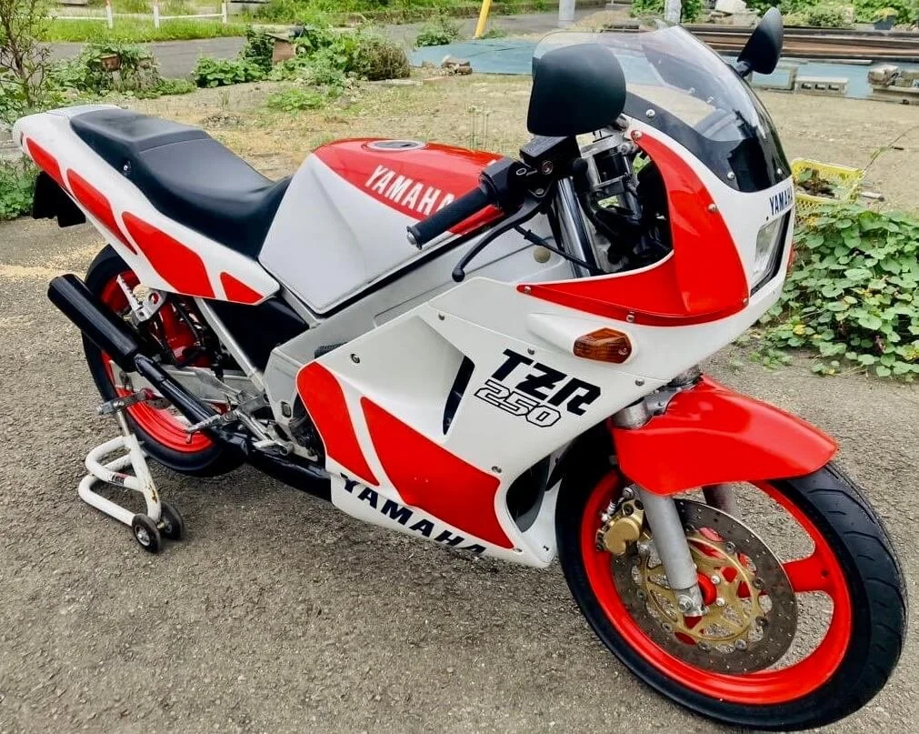1986 Yamaha TZR250 — Brad's Vintage Cycles