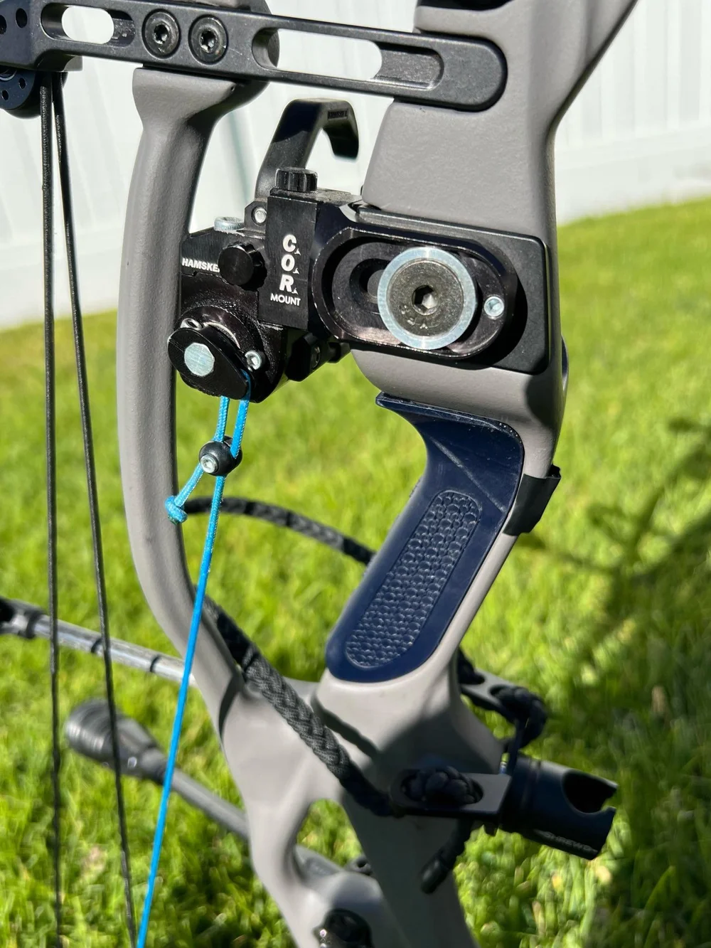 Black Claw Grips — Black Claw Grips