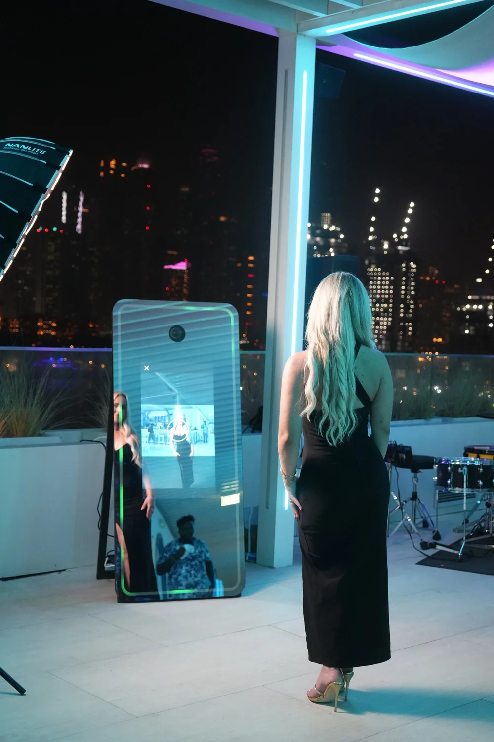 Dubai Magic Mirror Hire | Selfie Snapz Dubai — Selfie Snapz