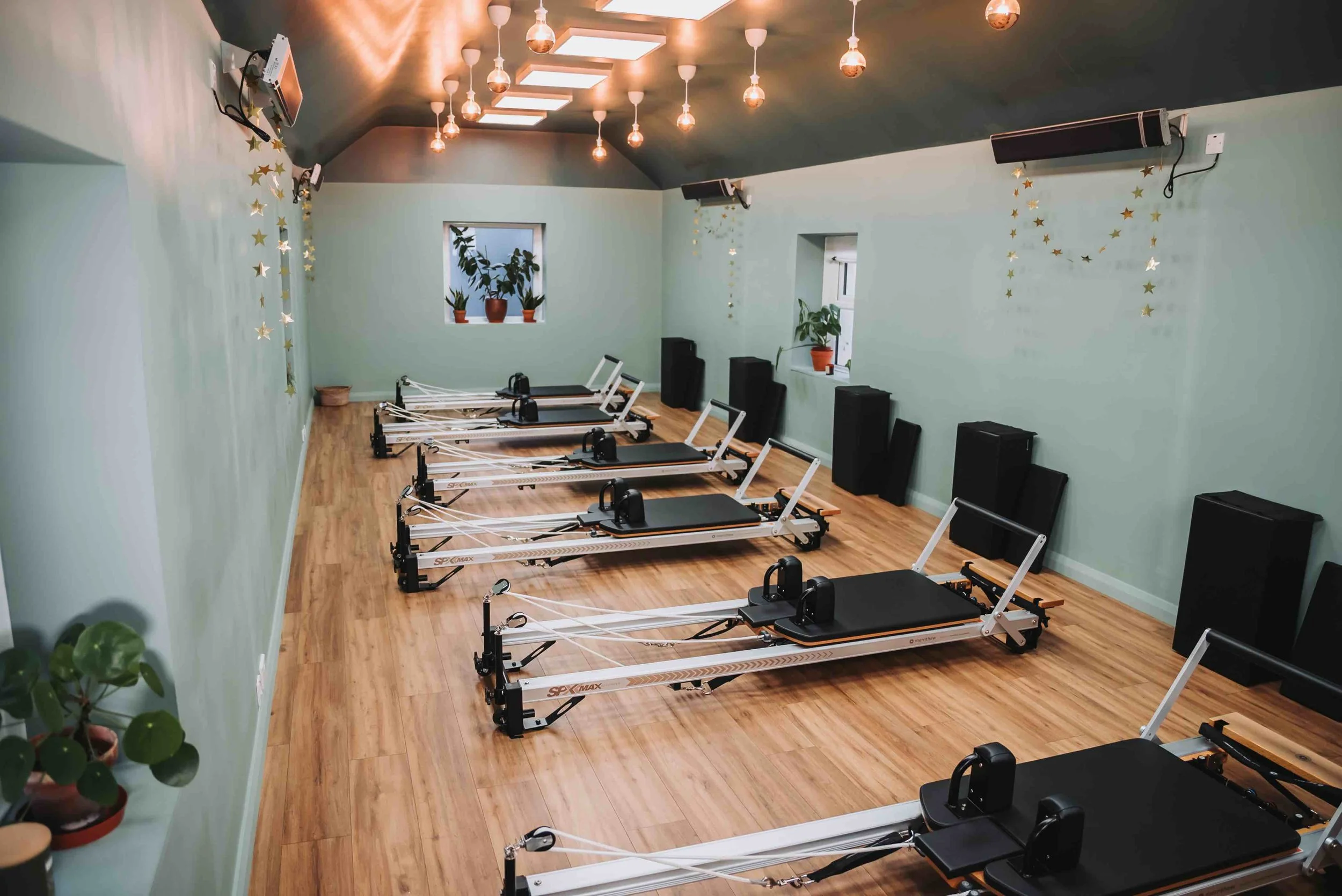 REFORMER BOOKING — CORE MVMNT