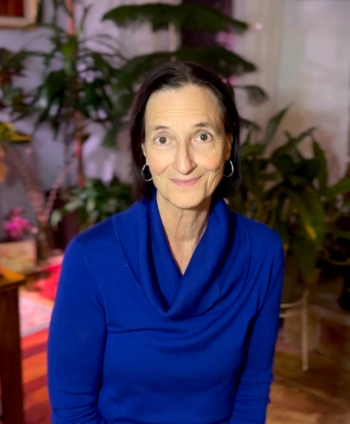 Bio — Dr Lin Morel