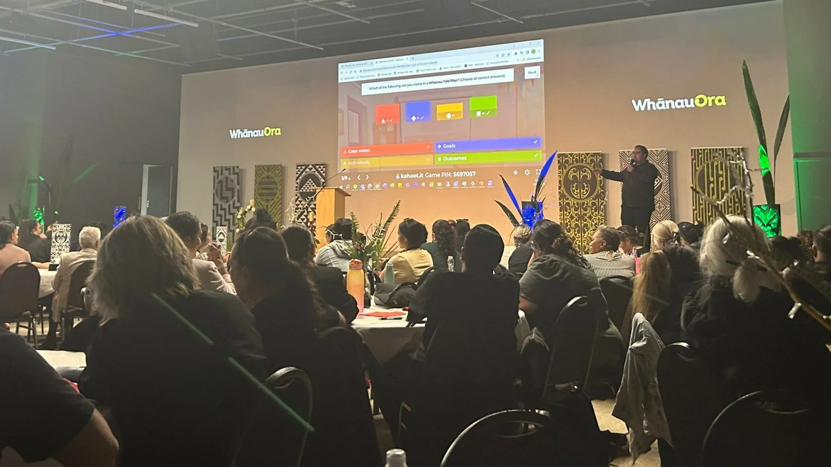 Titiro whakamuri kia anga whakamua — Whānau Tahi