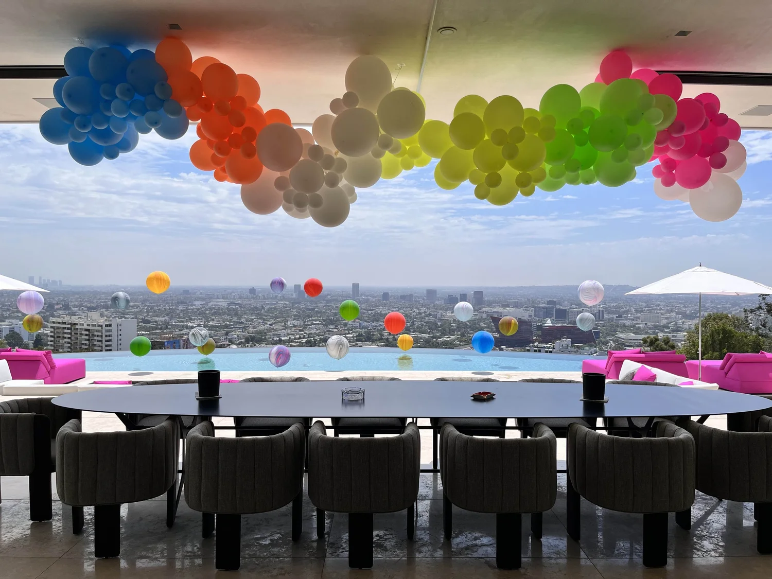 Party Services | The Balloon Guy | #1 in Los Angeles