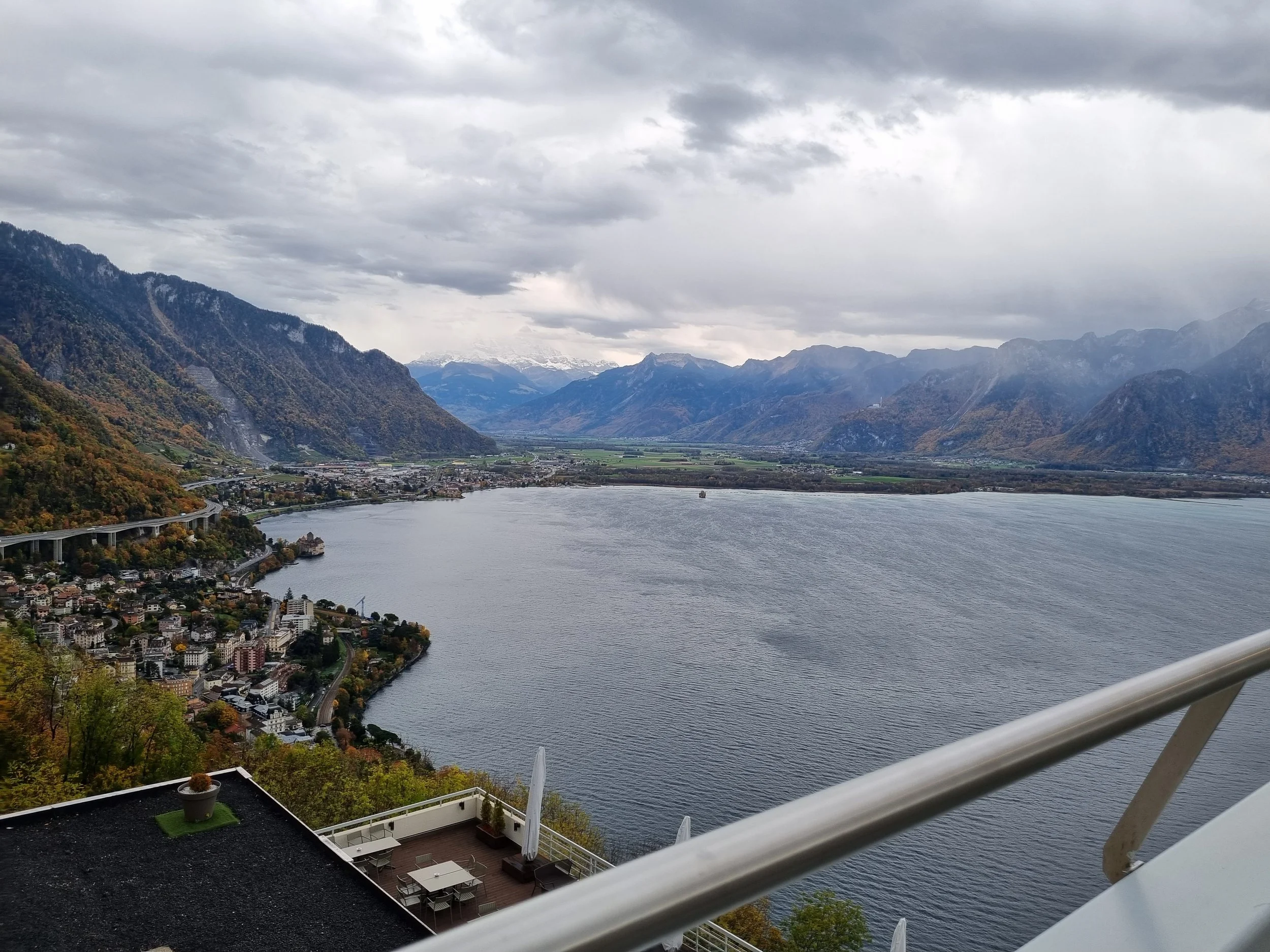 SWISS HOTEL SCHOOLS — DON WHITFORD CONSULTING (DWC)