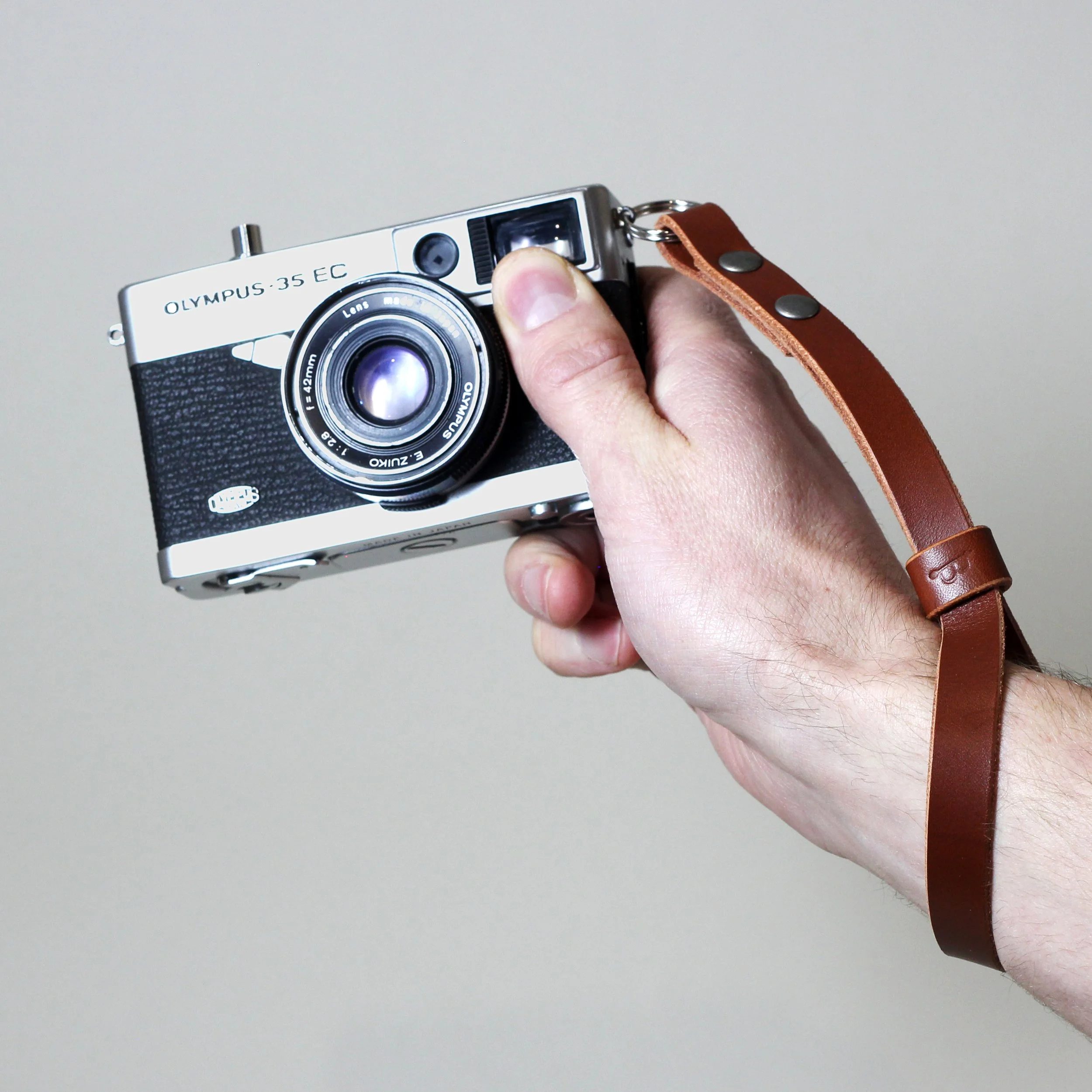 Bowman Leather - Custom Leather Camera Straps