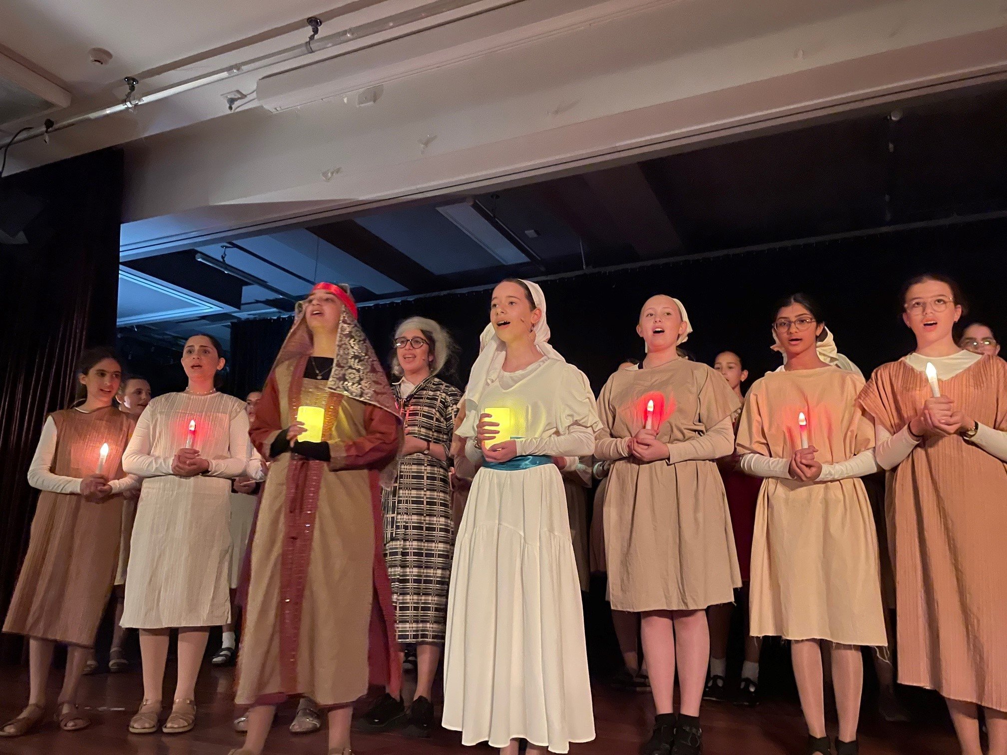 Beth Rivkah Secondary — Yeshivah - Beth Rivkah Colleges