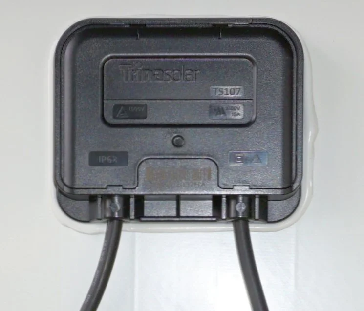 Solar Panel Construction — Clean Energy Reviews