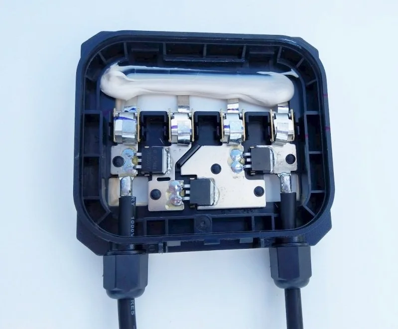 Solar Panel Construction — Clean Energy Reviews