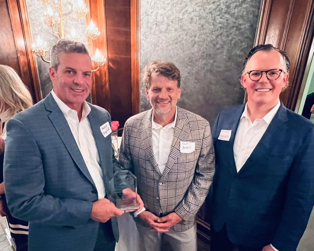 2024 Winner: Andy Bergfeld and Kent Boozer, 311 N. Bois D’Arc Ave ...