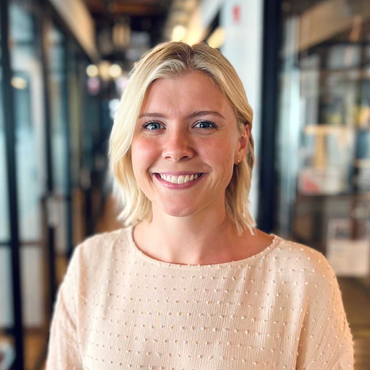 ABOUT — Nourish with Nora