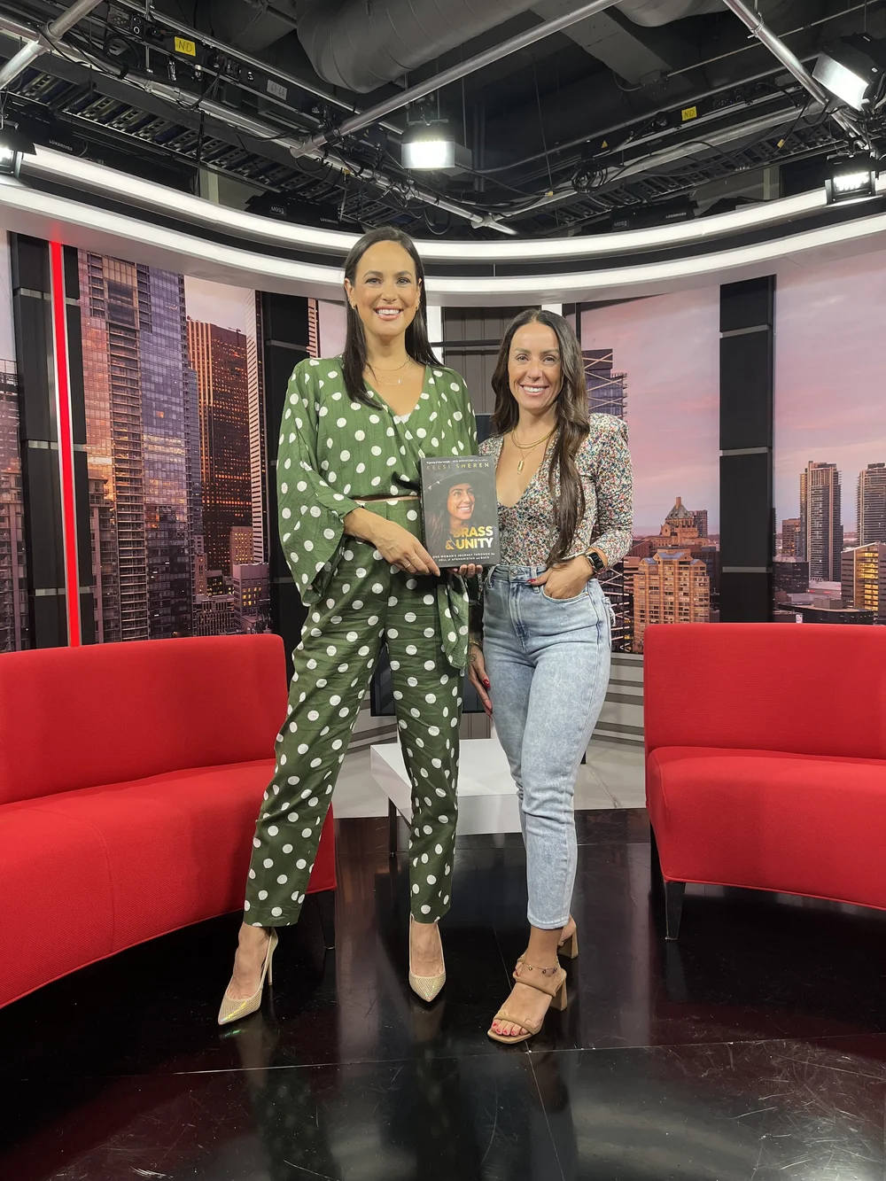 About — KELSI SHEREN