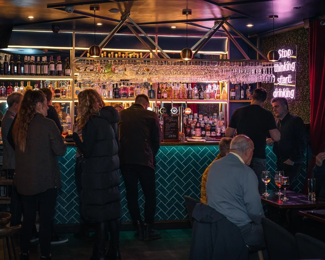 Locus Bar