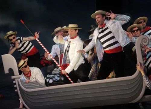 The Gondoliers — Opera della Luna