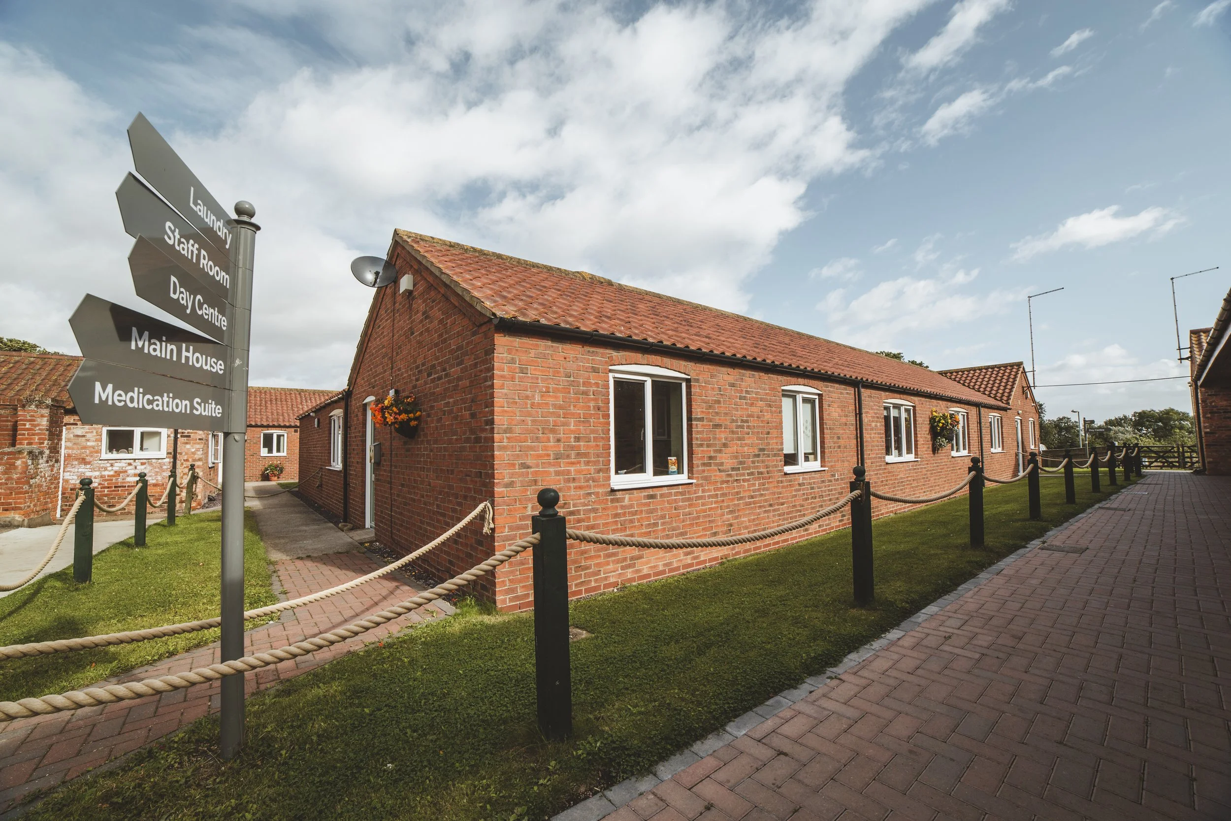 About 1 — Hatzfeld