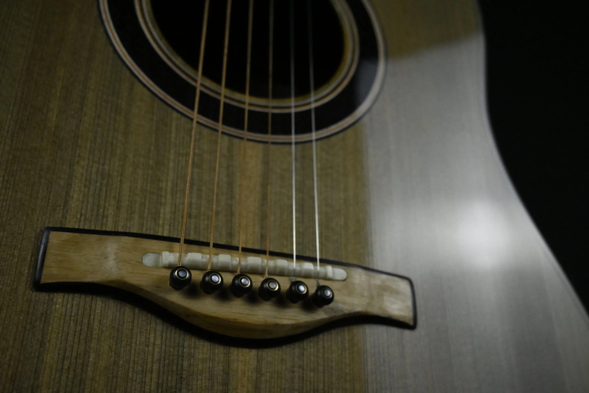 Aaron Lucas Guitars — Aaron Lucas Guitars 001