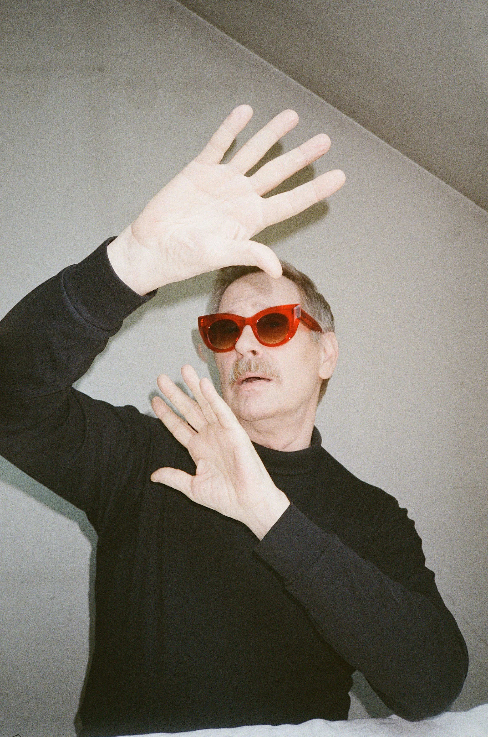 SCOTT THOMPSON