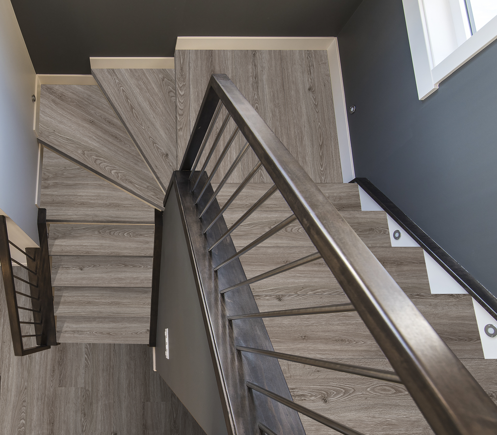 Installation guide angle Stair — DuraStair | Beautiful Stairs Made Easy