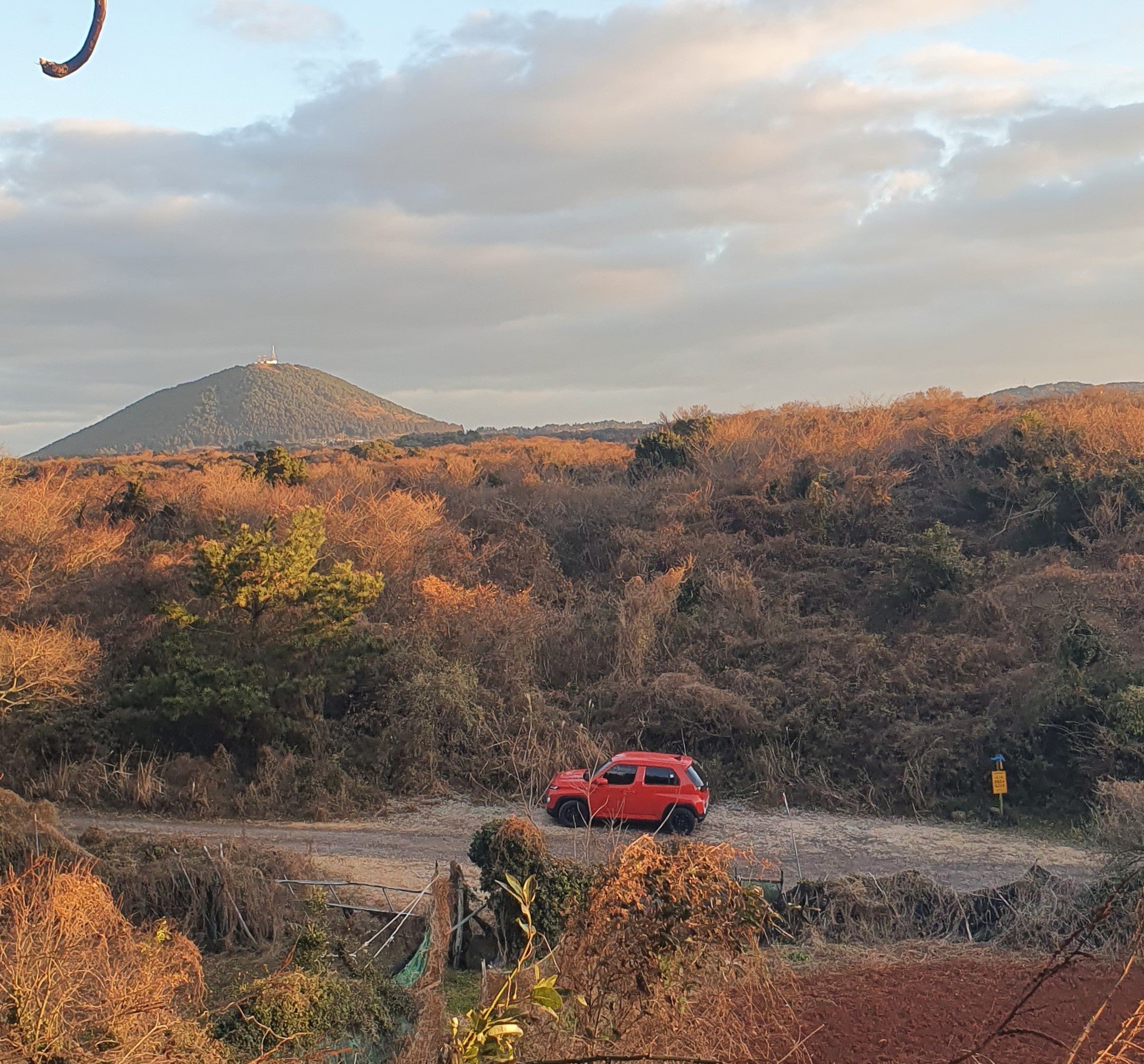 DRIVING in Jeju Korea - A Guide for First Timer or Refresher Foreigner Drivers driving on ...