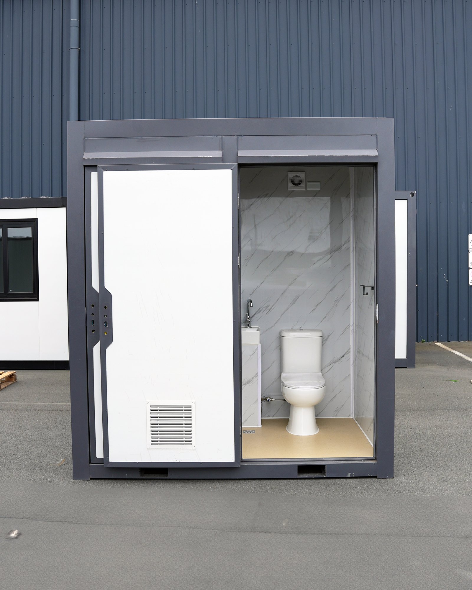 Double Toilet | Explore Your Options — Rhyno Industrial