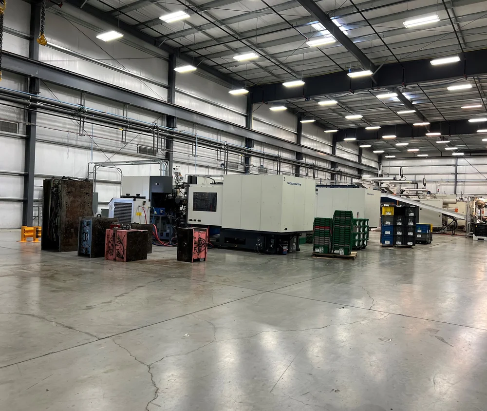 About Us — KMAK GROUP LLC