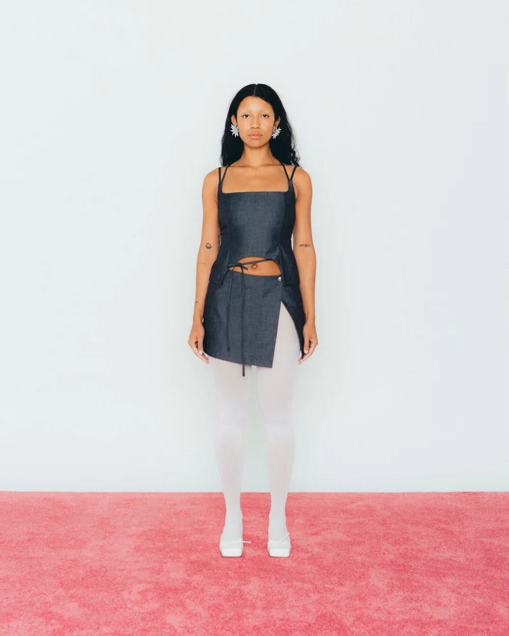 JADE — Thesis Agency