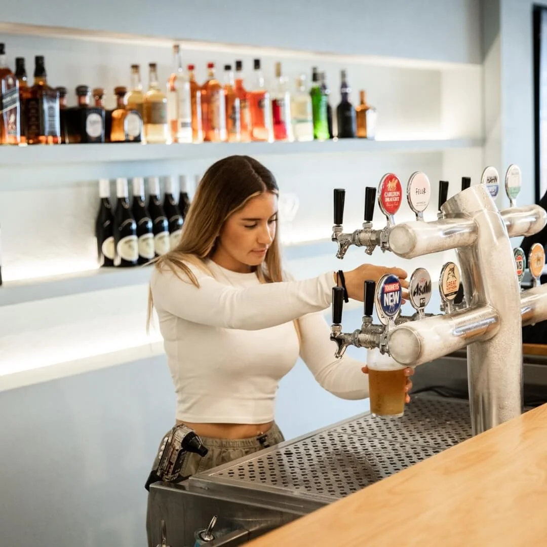 Bondi Public Bar - Bondi Beach Hotel