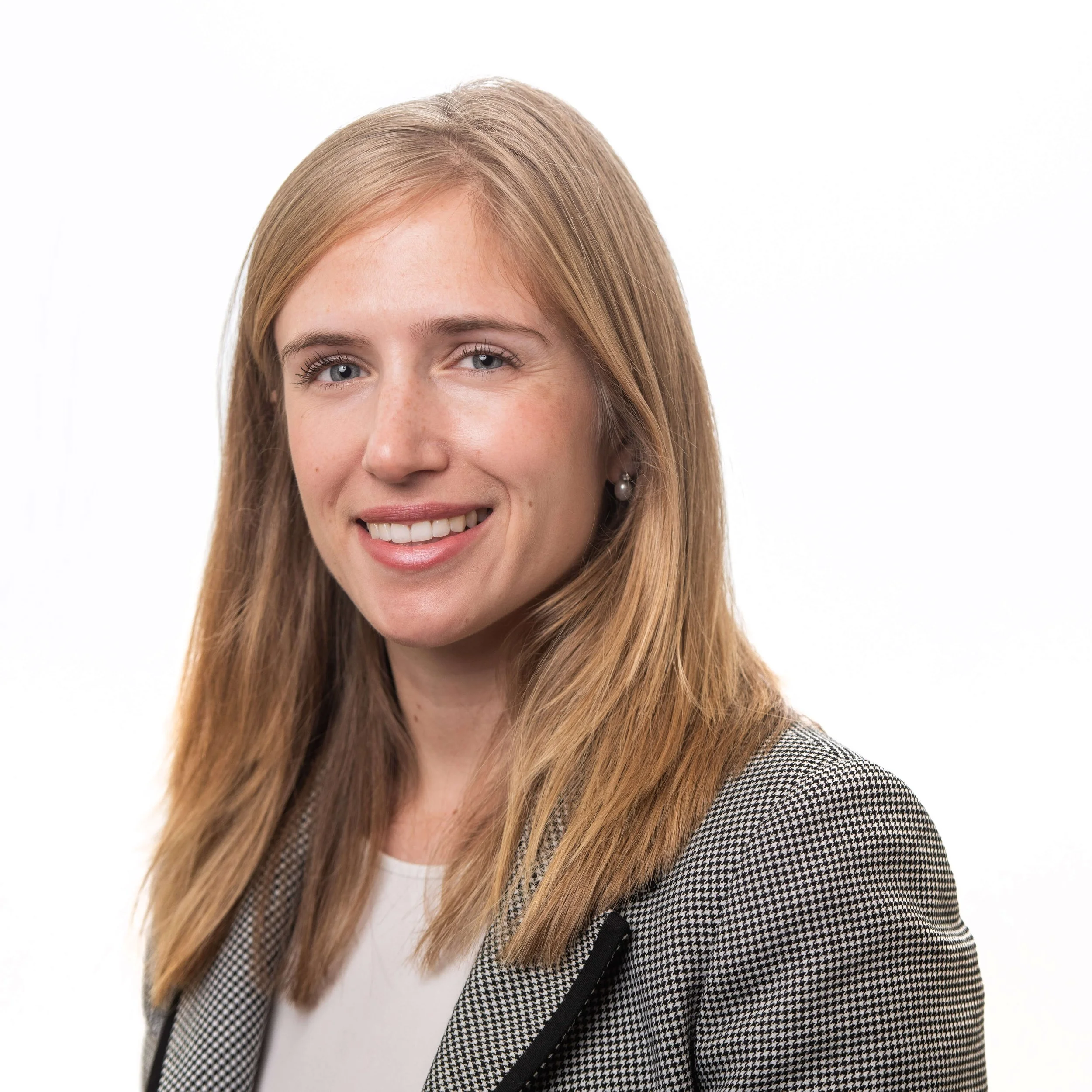 About GAIN — GAIN - Girls Are Investors