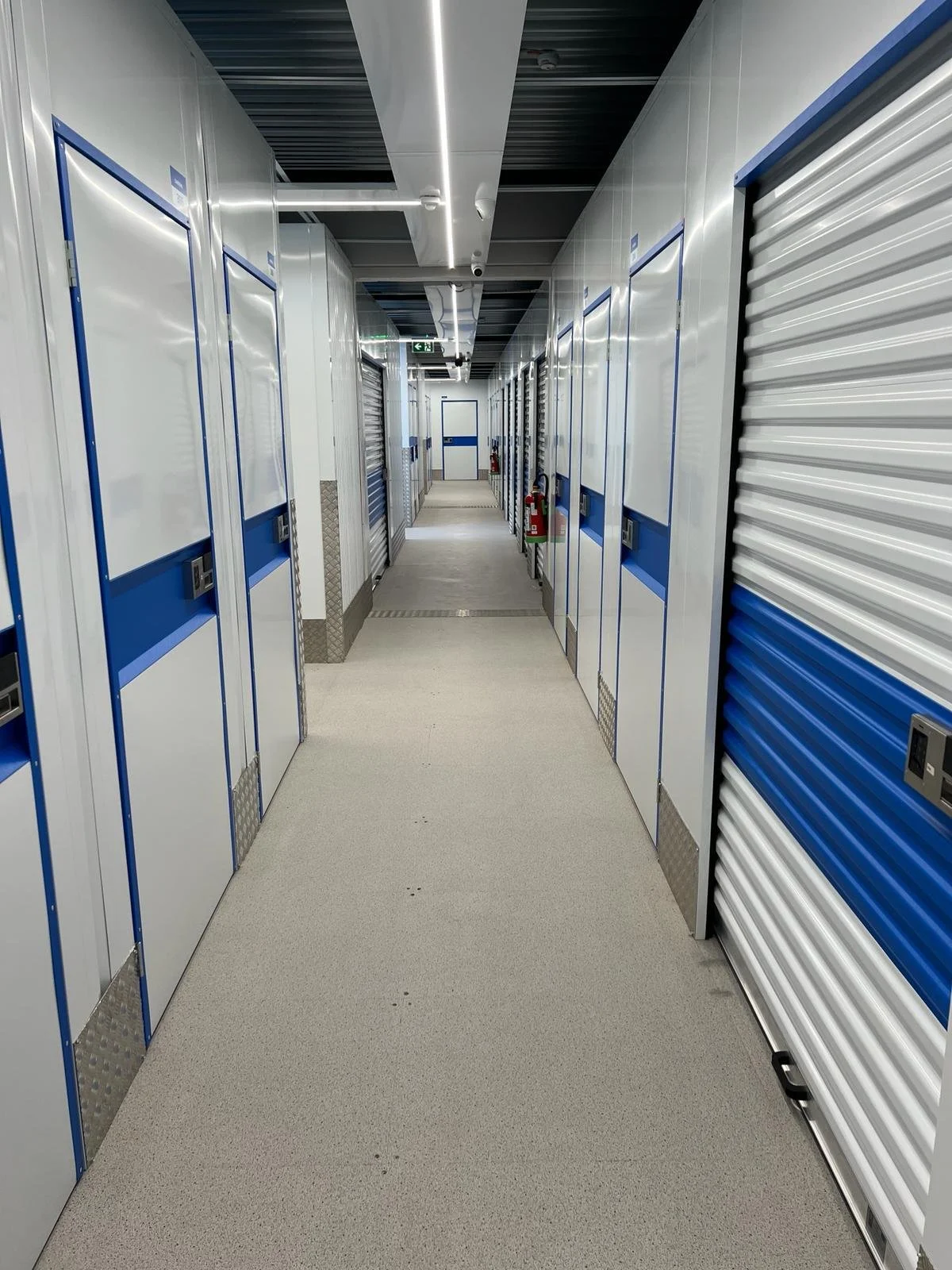 Containr | Goedkoopste Self Storage In Regio Zwevegem - Kortrijk