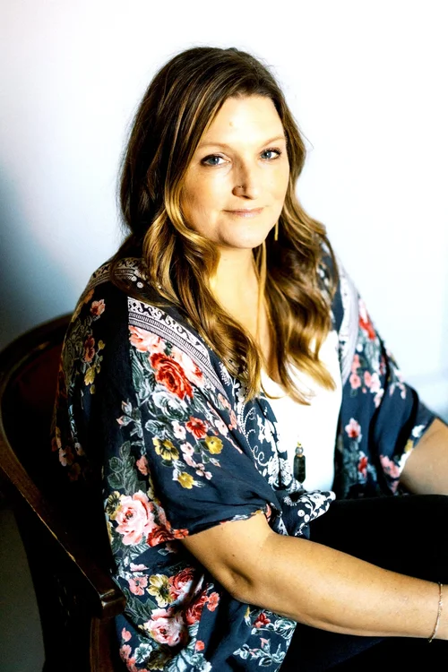 About — Megan Hines