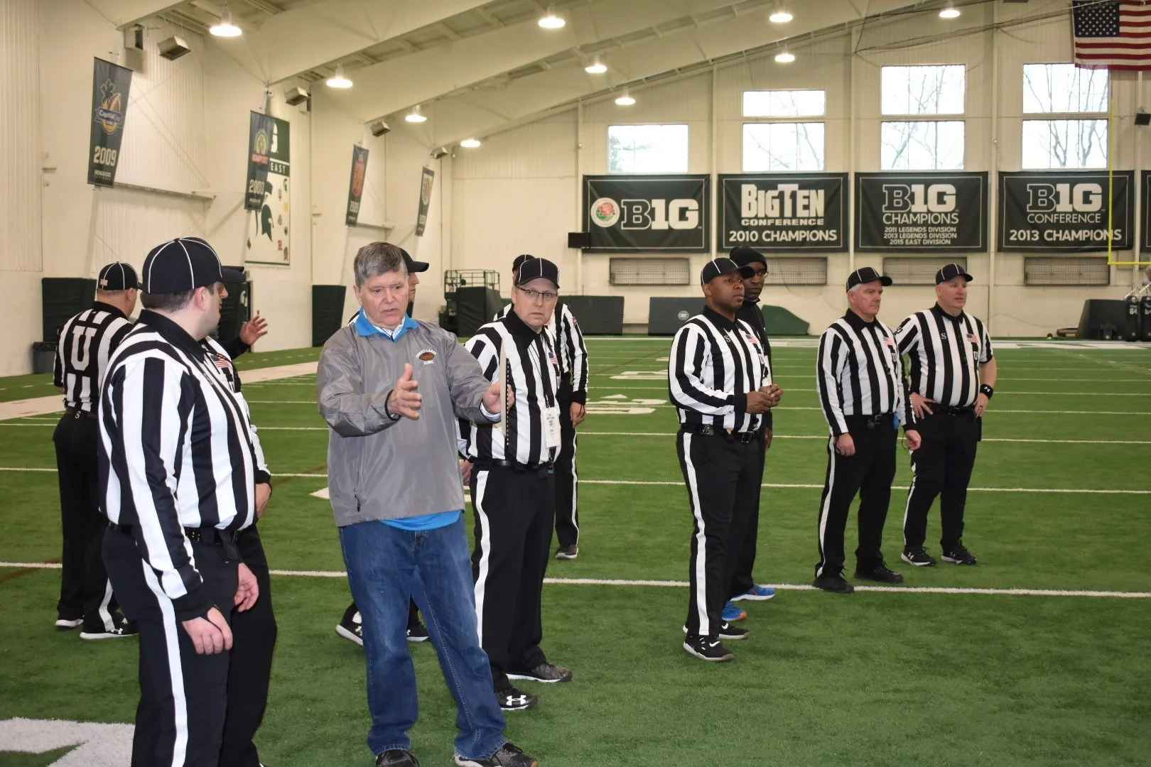 Registration — Great Lakes Collegiate Football Officials' Clinic